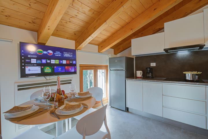 Residenza Lugana - Apt 5 - By Happy Rentals - Peschiera del Garda