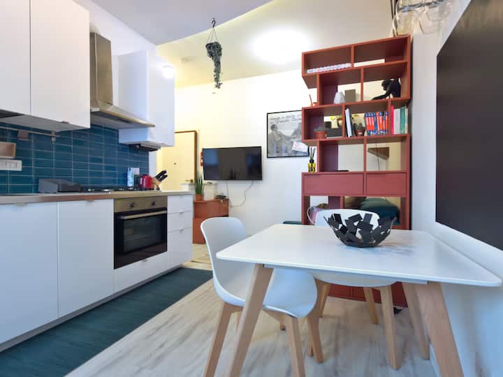 Le Finestre Di Nolo, City Pad For Two In Milan - Milán