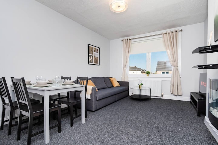 Ideal Work Stays | 3br | Sleeps 6 | Free Parking - Falkirk