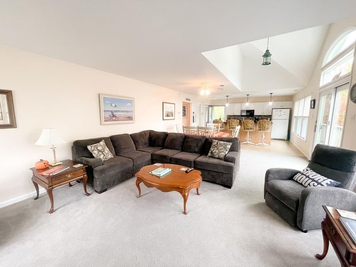 Coastal 2-bedroom Home Near Cape May - Cape May, NJ