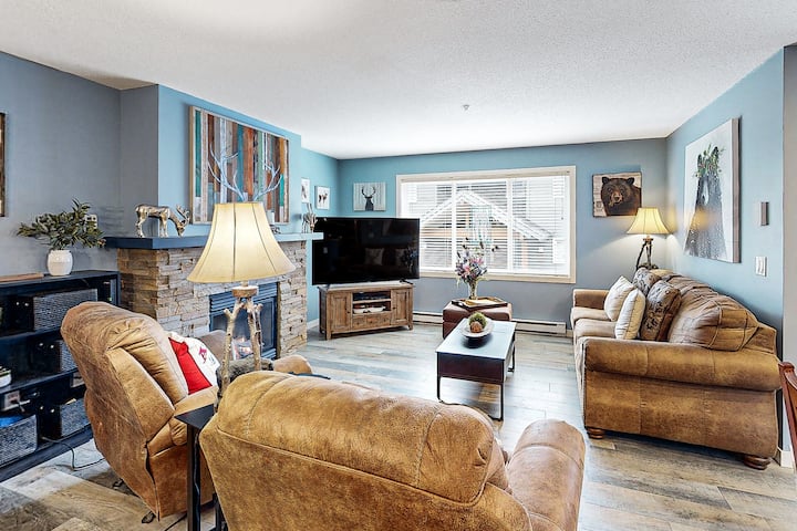 Trappers Crossing 10 - Canada