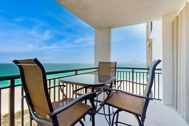 Gorgeous 2br Oceanfront 10th-floor | Balcony - Navarre Beach, FL