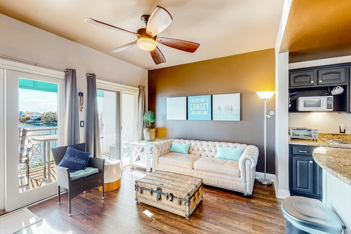Oceanfront | 3rd-floor | Balcony | Pool - Rosemary Beach, FL