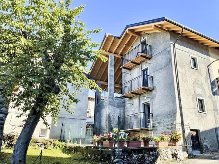 Riflessi By Interhome - Colico