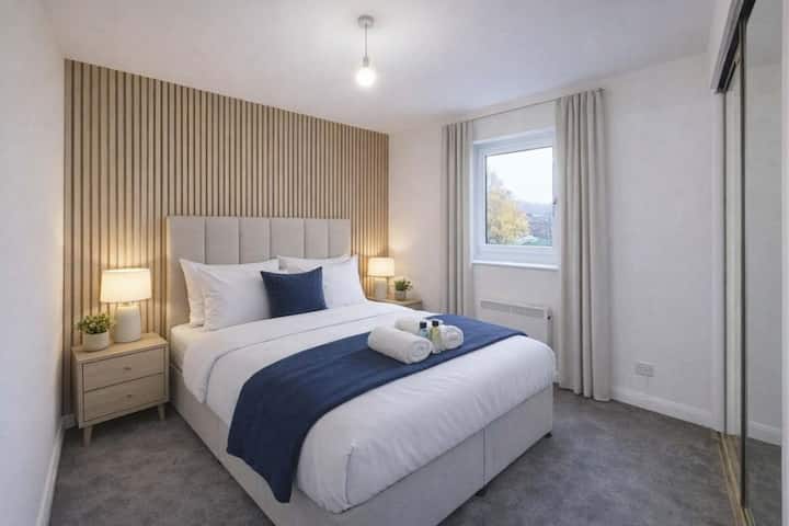 West End Glasgow Apartment | Wifi | Free Parking - Glasgow Queen Street Station
