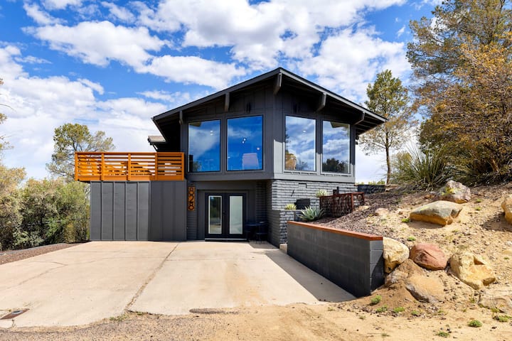 The Sanctuary At Prescott Heights • Hot Tub • Gym - Prescott, AZ
