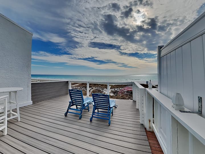 Tiki Tango Hideaway | Pet Friendly, Gulf Front - Panama City Beach, FL