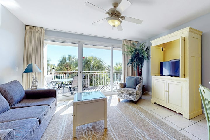 Beautiful 2br Oceanview | Balcony | Pool - Destin