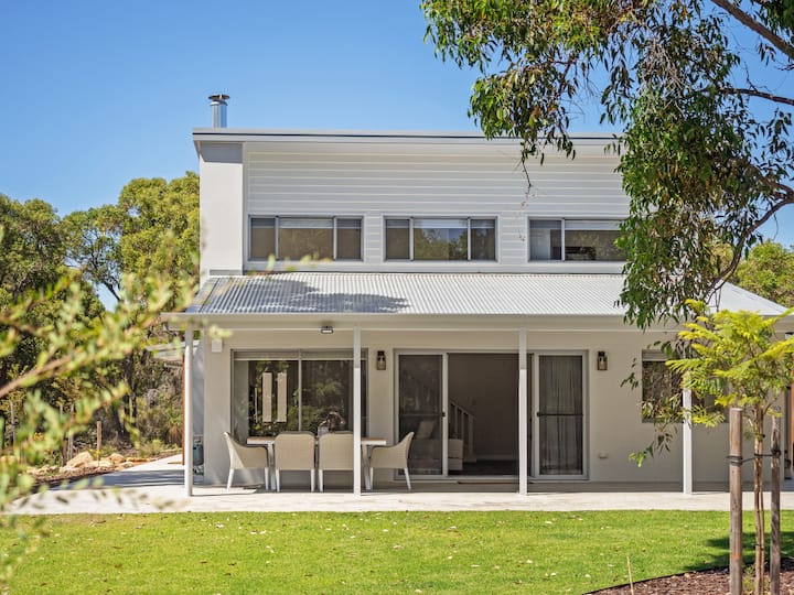 Downtime | Near Town + Beach | Bush Retreat - Margaret River