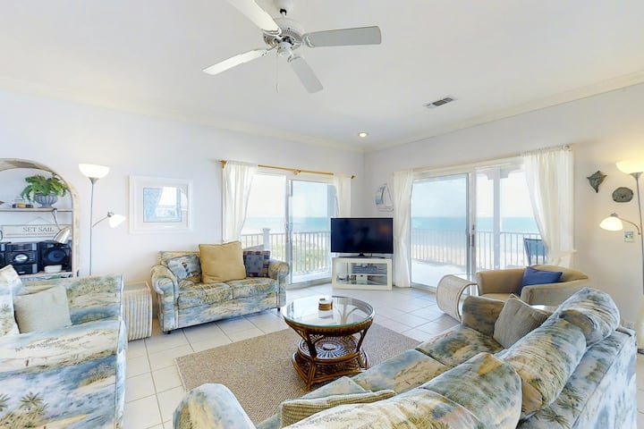 3br Oceanfront Dog Friendly | Pool | Hot Tub - St. George Island, FL