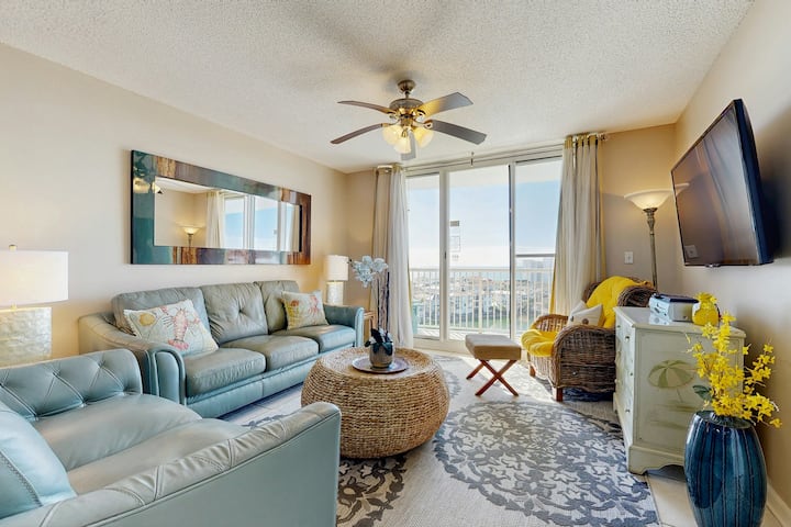 2br Gulfview | Balcony | Pool & Hot Tub - Destin, FL