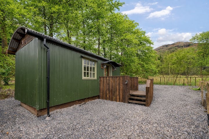 Thistle Lodge, Hot Tub And Mountain Views - Coniston
