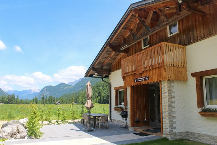 Leutasch Lodge | 8 Persons - Mittenwald