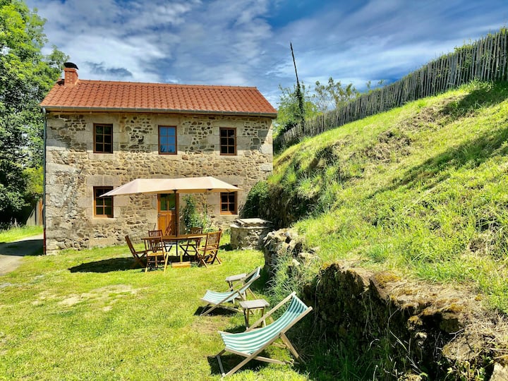 Stone Cottage Near Lac De Vassivière - Felletin