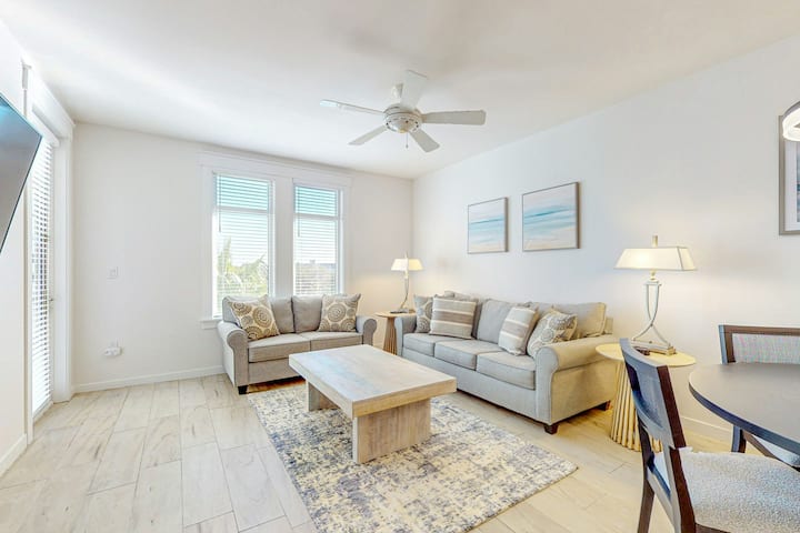 Ideal 1br Bayview 6th-floor | Balcony | Pool - Miramar Beach, FL