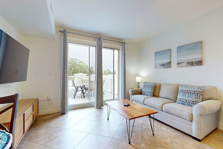 Comfortable Studio 3rd-floor | Balcony | Pool - Miramar Beach, FL