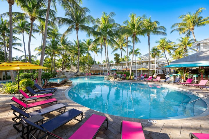 In The Heart Of Key West + Resort Style Pool - Key West, FL