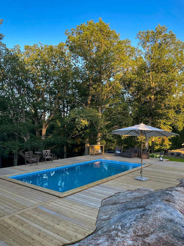 1800s House With Pool Near Stensättra - Huddinge