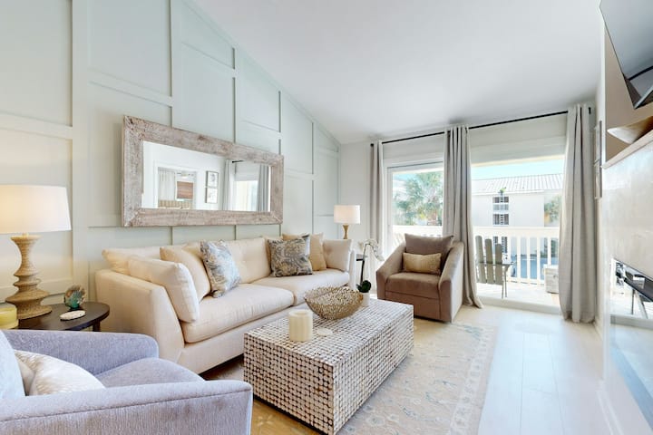 Courtyard View Condo With Private Beach Access - Seagrove Beach, FL