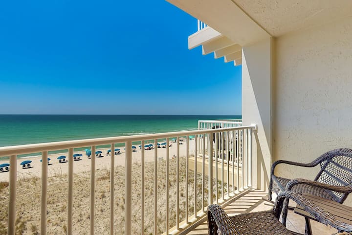 2br Oceanfront | Outdoor Pool | Hot Tub | Lanai - Pensacola Beach, FL