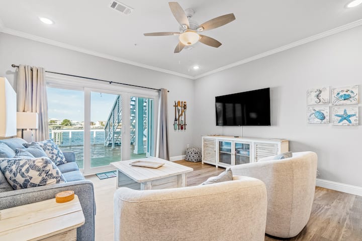1br Quaint Bay View Home With Dock & W/d - Perdido Key, FL