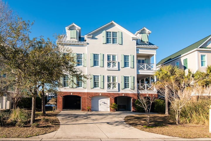 Eliza Clare Beautiful And Spacious 6 Bedroom Home - Pawleys Island, SC