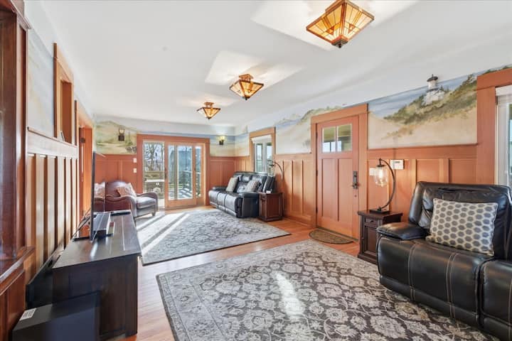 A Craftsman Style Gem, Hot Tub, Close To Ocean - Pacific City, OR