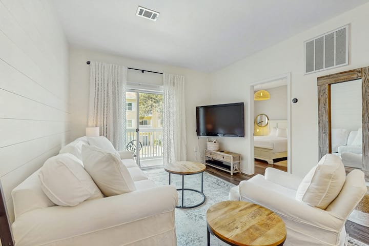 2br With On-site Pool & Private Balcony - Grayton Beach, FL