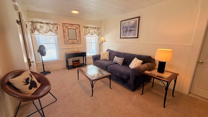 Juniper Cove Upper|second Floor Apt|pet Friendly - Moosehead Lake, ME