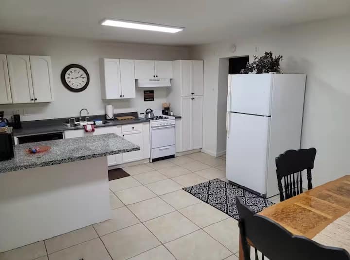 Tranquil Retreat W/ Saltwater Pool &  Mnt. Views - Lakeside, CA