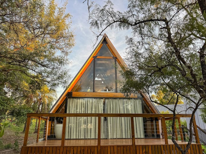 Chalé Vale Com Jacuzzi | Moderno E Aconchegante - Bonito