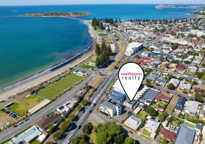 #7 - The Block, Victor Harbor - Middleton