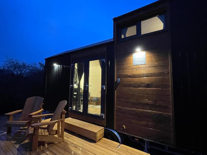 Badgers Hollow By Tiny Away - Cholmondeley Castle Gardens