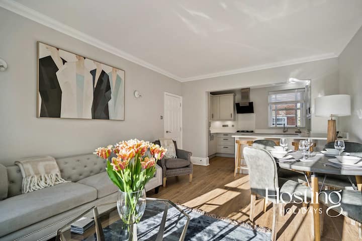 The Remenham Suite - 2 Bed Near Henley With Parkin - Henley-on-Thames