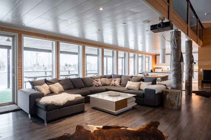 High-quality 6br Villa For Groups | Sauna - Pirkanmaa