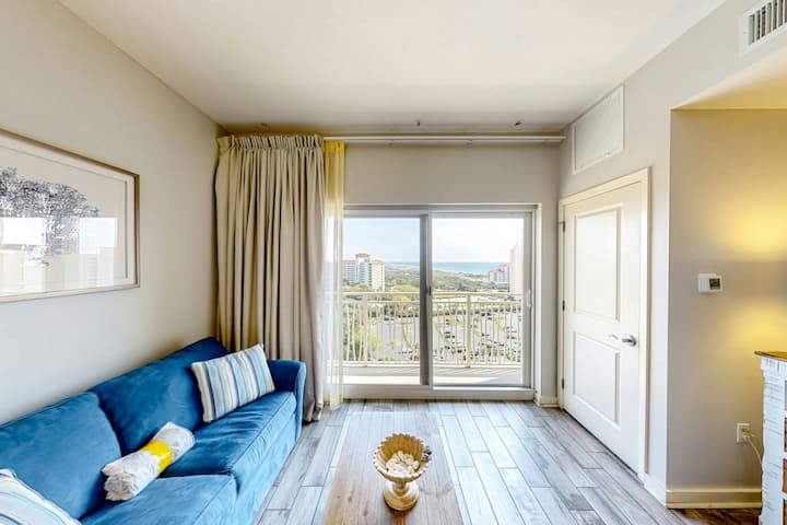 Stunning Ocean View Studio In Luau I With Resort P - Miramar Beach, FL