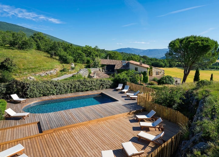 Mas Provençal, Piscine Chauffée Et Grande Capacité - Sisteron