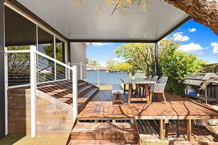 Sasha's Cottage On The Hill | Bbq & Entertainment - Victoria Park