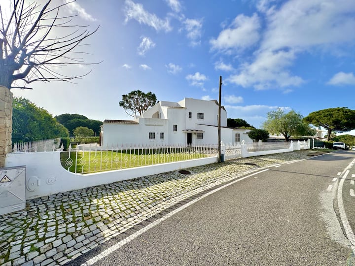 Vilamoura Summer Villa 2 With Pool By Homing - Vilamoura