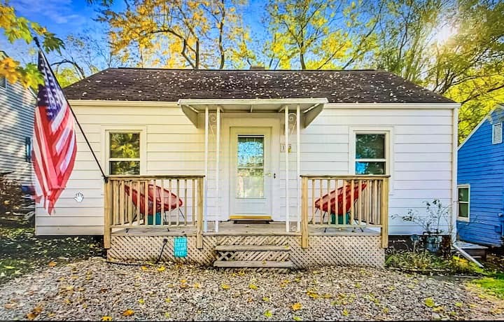 Michigan City Getaway: Walk To Beach, Zoo & Marina - Michigan Township