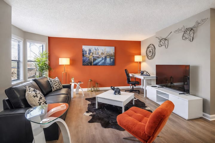 The Orange Lux Modern 2bdrm Retreat In Uptown Clt - Charlotte, NC