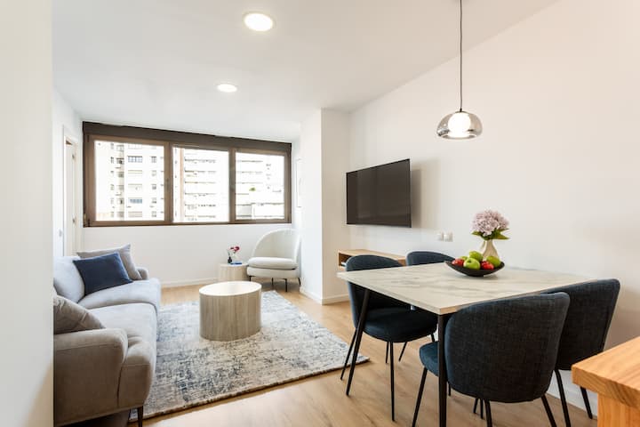 Chic & Cozy 2 Bedroom Flat In Tetuán - Madrid