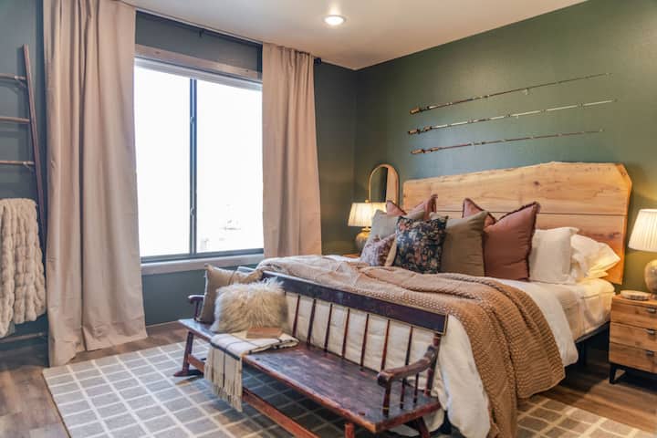 *Brand New* Après Ski W/custom Bunk Room + Hot Tub - Red Lodge, MT