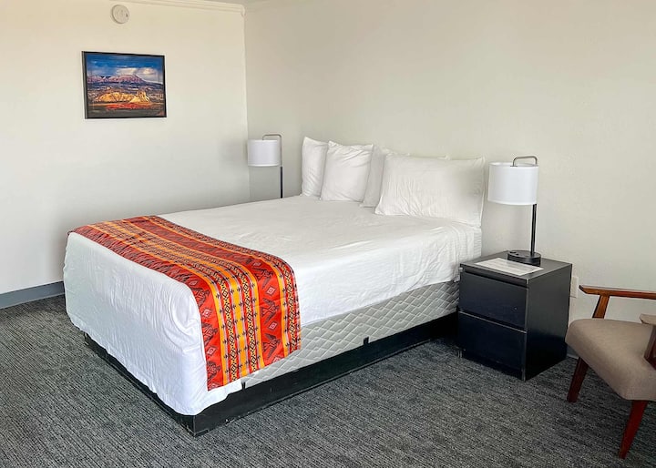 Eci- 20 Queen's Garden King Room - Escalante