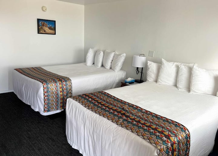 Hamblin Arch 2 Queen Beds - Escalante, UT