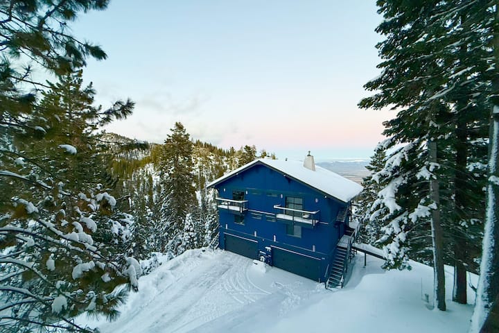 Modern Heavenly Ski Resort Mountain-top Retreat - Lake Tahoe