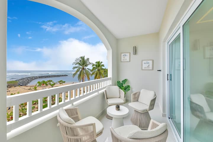 Luxury Oceanfront 2br |Beach Access + Resort Pools - Dorado