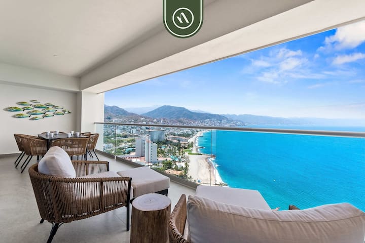 Oceanfront 3 Br Condo With Private Beach - Pools - Puerto Vallarta