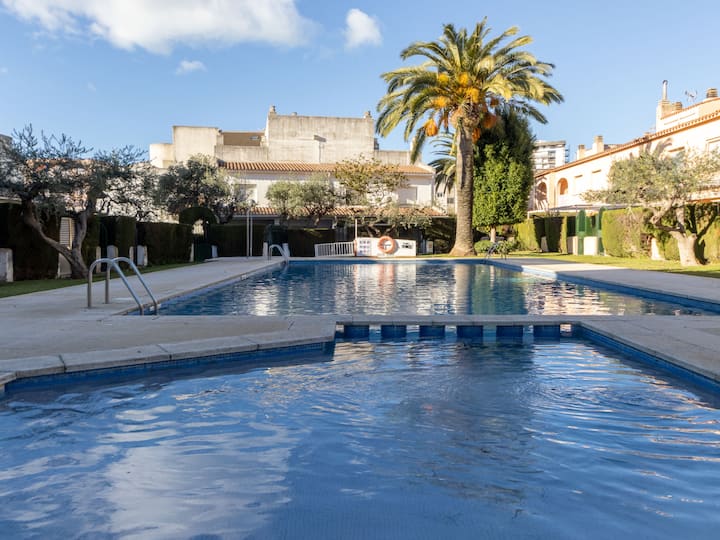 Teules By Interhome - Cambrils