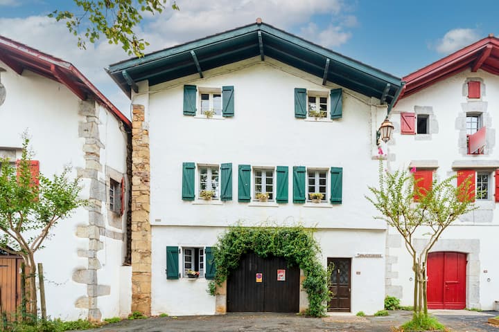 Studio Tamburine Xaharra - Ainhoa